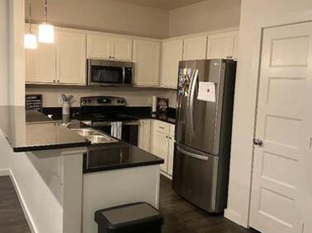 3 BR, 3 BA Apartment 2106 East 9th Street, Lubbock, TX 79403