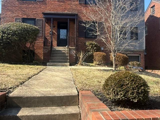 3 BR, 3 BA Apartment 2121 32nd Pl SE, Unit Main, Washington, DC 20020