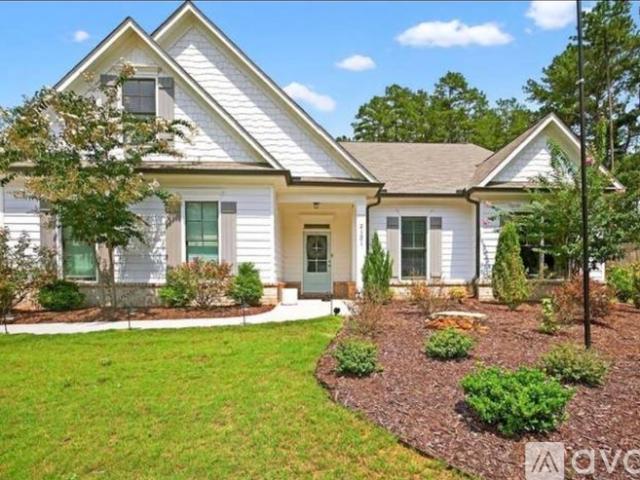 3 BR, 3 BA Apartment 2121 Charmond Drive, Monroe, GA 30656