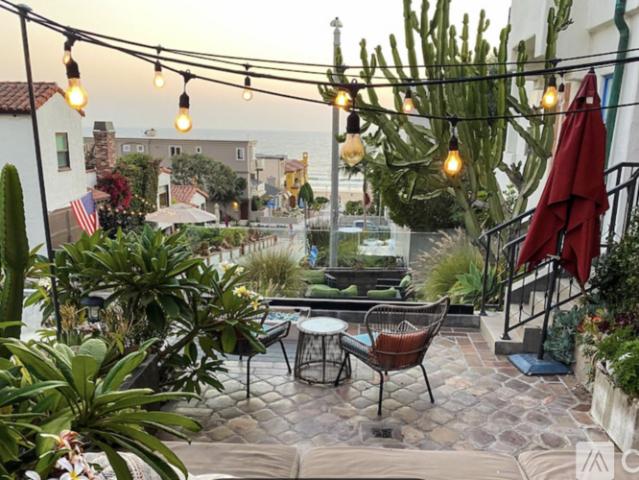 3 BR, 3 BA Apartment 221 24th Street, Manhattan Beach, CA 90266