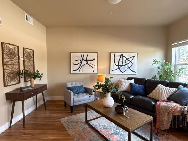 3 BR, 3 BA Apartment 221 & 303 W Prospect Rd Unit 221 210, Fort Collins, CO 80526