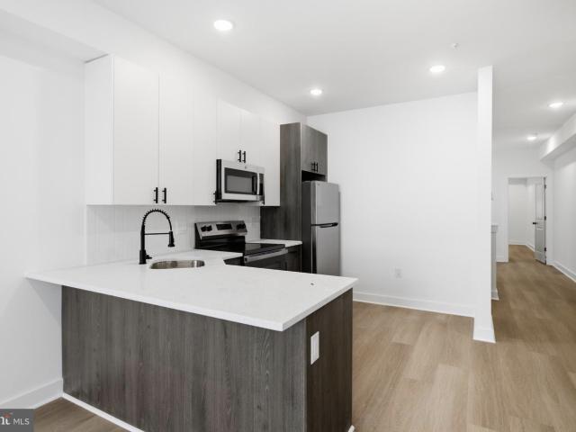 3 BR, 3 BA Apartment 2251 N 12th St, Philadelphia, PA 19133