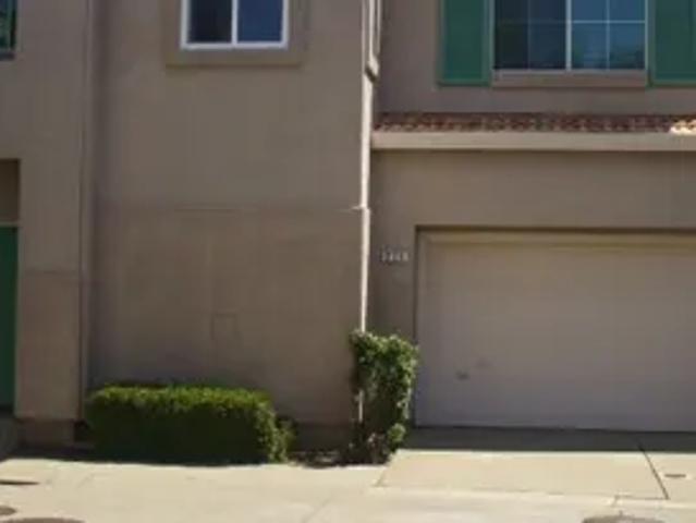 3 BR, 3 BA Apartment 226 Pacific Oak Ct, Folsom, CA 95630