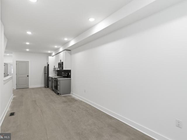 3 BR, 3 BA Apartment 2322 N 5th St, Philadelphia, PA 19133