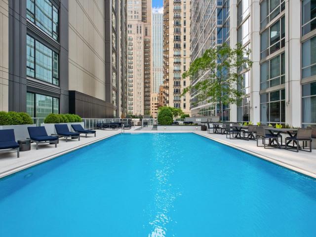 3 BR, 3 BA Apartment 2 West Delaware Place Unit 1502, Chicago, IL 60610