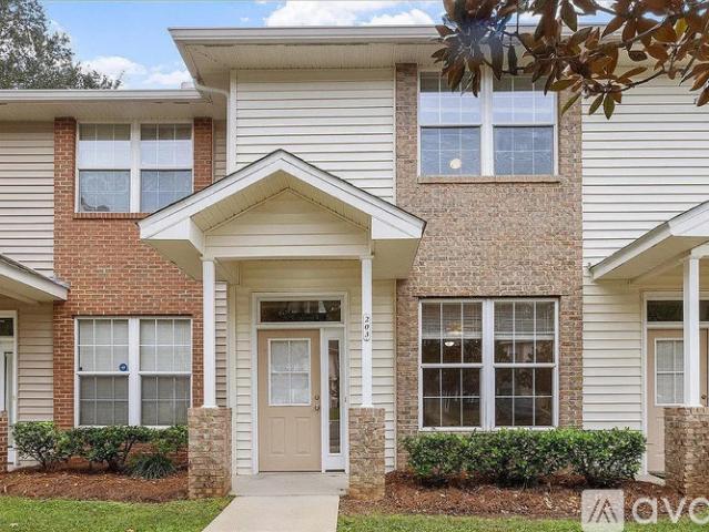 3 BR, 3 BA Apartment 3400 Old Bainbridge Road, Unit 203, Tallahassee, FL 32303