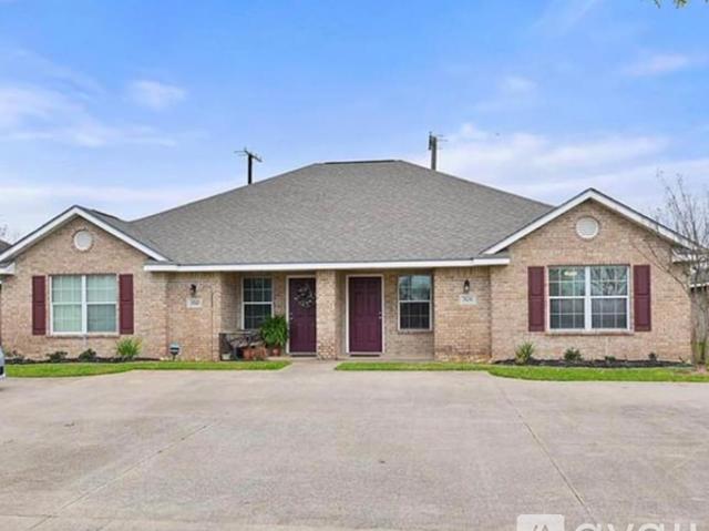 3 BR, 3 BA Apartment 3510 Paloma Ridge Drive, Unit Whole Unit, College Station, TX 77845