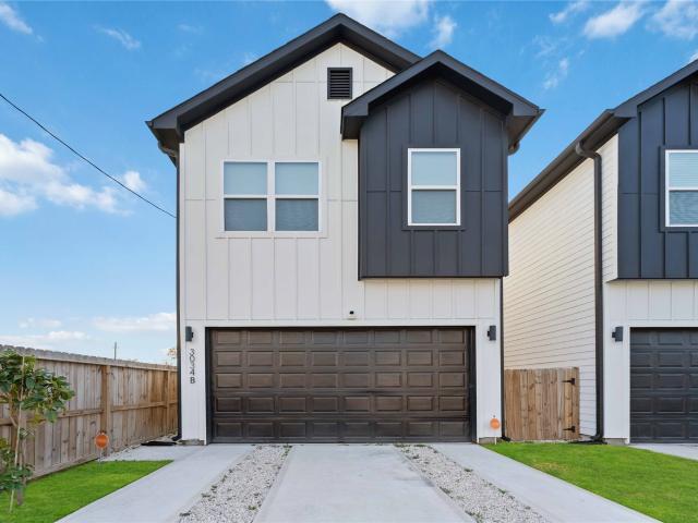 3 BR, 3 BA Apartment 3034 Gray Street, Houston, TX 77004