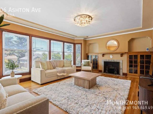 3 BR, 3 BA Apartment 306 Ashton Ave, San Francisco, CA 94112