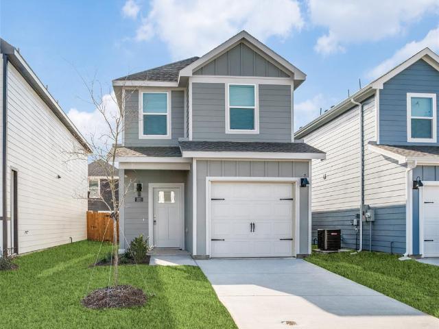 3 BR, 3 BA Apartment 321 Tall Cedar Way, Princeton, TX 75407