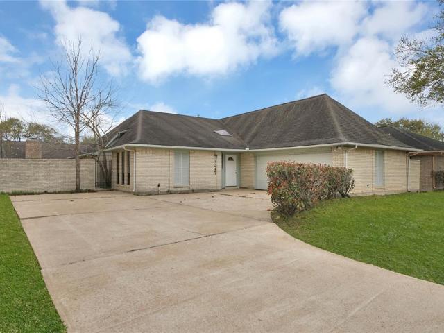 3 BR, 3 BA Apartment 3347 S Sutton Sq, Stafford, TX 77477