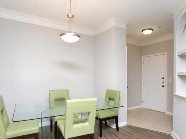 3 BR, 3 BA Apartment 3378 Greenbriar Pkwy SW, Atlanta, GA 30331