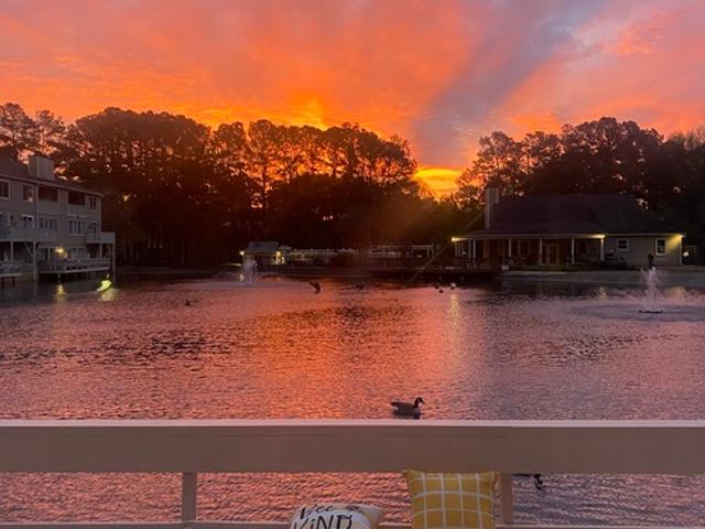 3 BR, 3 BA Apartment 33 Lakes Edge Drive, Unit 33, Smyrna, GA 30080