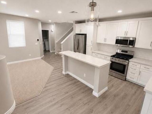 3 BR, 3 BA Apartment 4481 Avenida Aquila, Unit Aurrora, San Diego, CA 92154