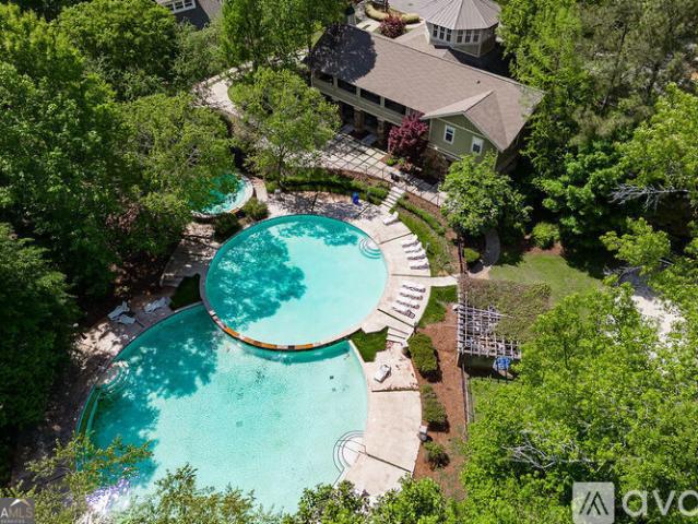 3 BR, 3 BA Apartment 490 South Barnett Shoals Road, Unit 432, Athens, GA 30605