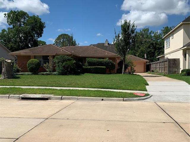 3 BR, 3 BA Apartment 4017 Glenshire Dr, Houston, TX 77025