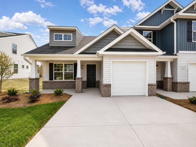 3 BR, 3 BA Apartment 4020 WInding Vine Ln, Greensboro, NC 27410