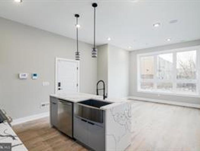 3 BR, 3 BA Apartment 4220 Baltimore Ave, Philadelphia, PA 19104