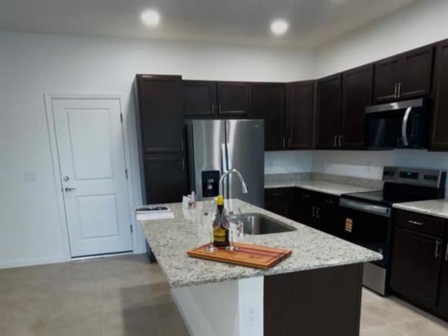 3 BR, 3 BA Apartment 4292 South Longwood Lake Square, Westlake, FL 33470