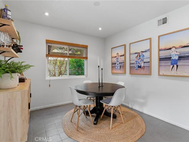 3 BR, 3 BA Apartment 4302 Oak Glen Street, Calabasas, CA 91302