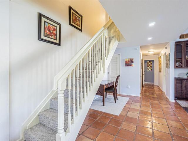 3 BR, 3 BA Apartment 5427 Villa Deste Court, Wesley Chapel, FL 33543
