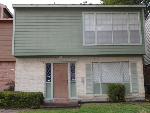 3 BR, 3 BA Apartment 5522 Deep Forest Drive, Houston, TX 77092