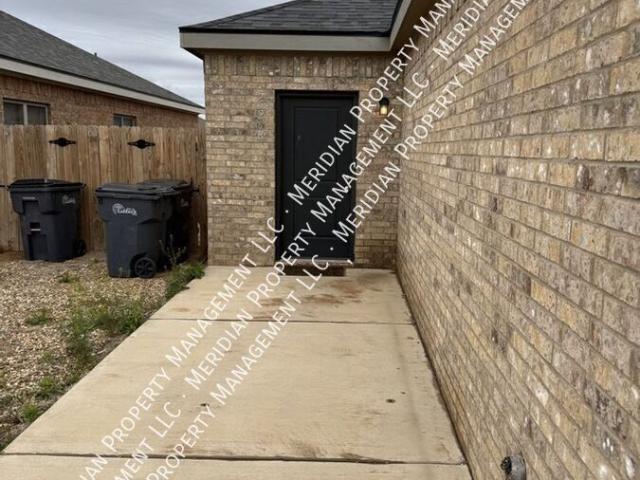 3 BR, 3 BA Apartment 5526 Itasca, Lubbock, TX 79416