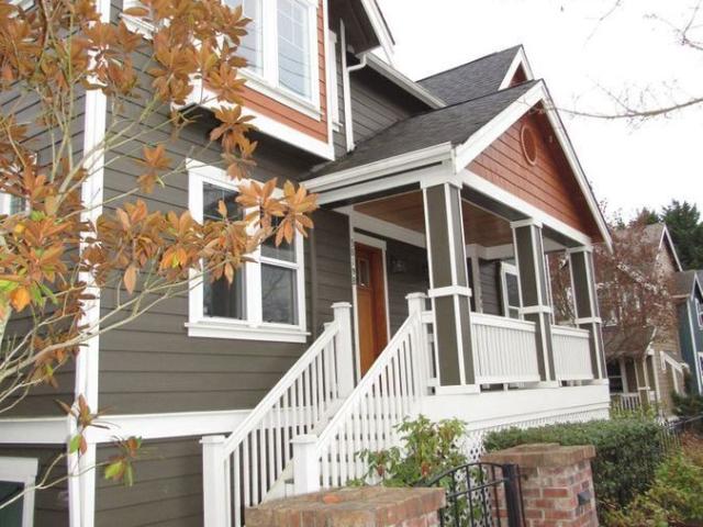 3 BR, 3 BA Apartment 5819 55th Ave NE, Seattle, WA 98105