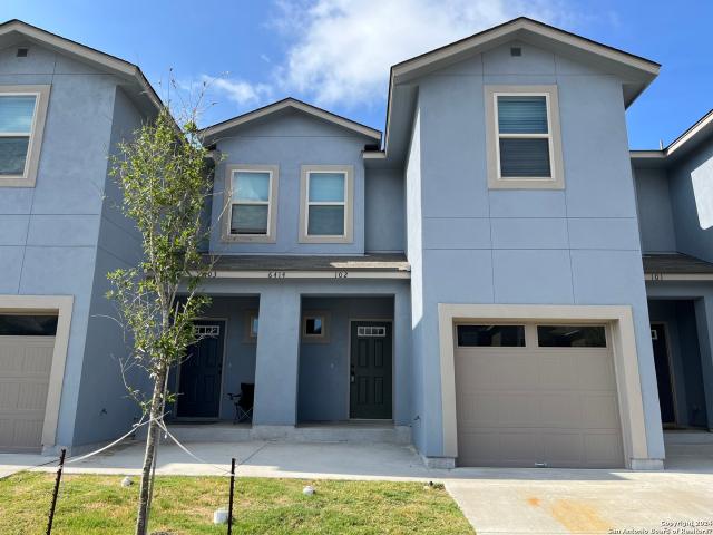 3 BR, 3 BA Apartment 6414 Luglio Ln, San Antonio, TX 78233