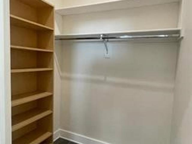3 BR, 3 BA Apartment 6445 Woodley Avenue, Lake Balboa, CA 91406