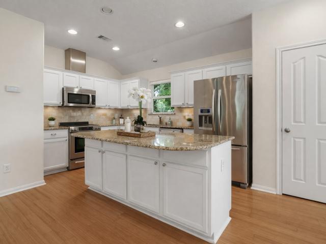 3 BR, 3 BA Apartment 603 Granberry Street, Humble, TX 77338