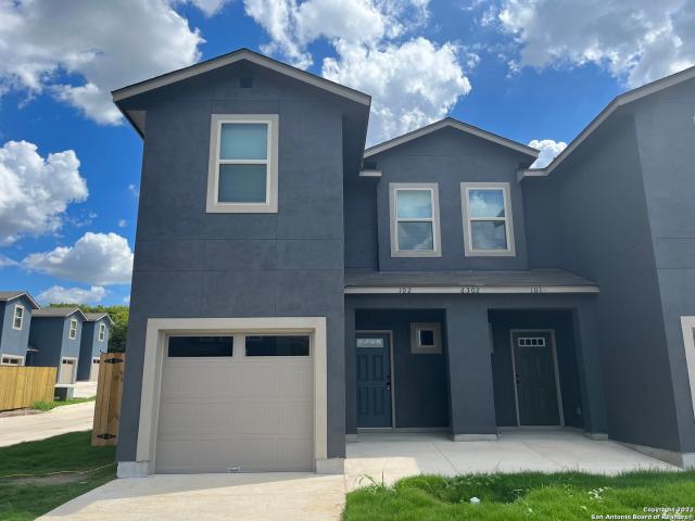 3 BR, 3 BA Apartment 6302 Luglio Lane, San Antonio, TX 78233