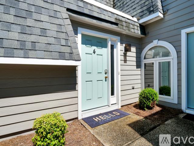 3 BR, 3 BA Apartment 6328 Wrightsville Avenue, Unit G4, Wilmington, NC 28403