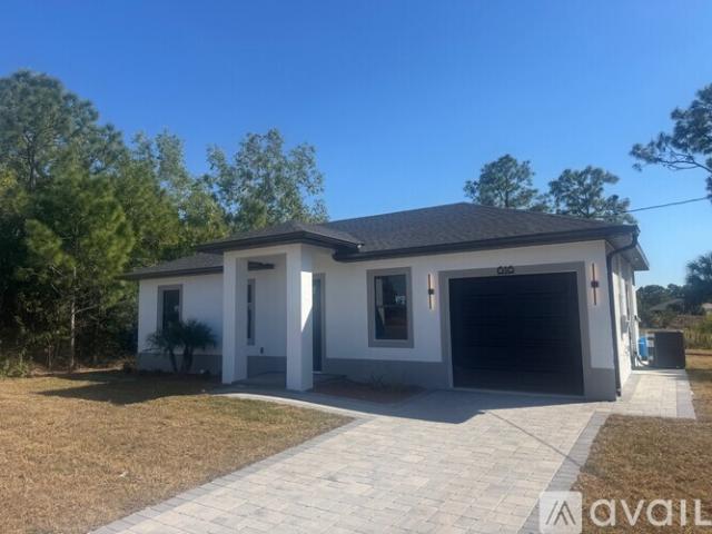 3 BR, 3 BA Apartment 748 Chattman St E, Lehigh Acres, FL 33974
