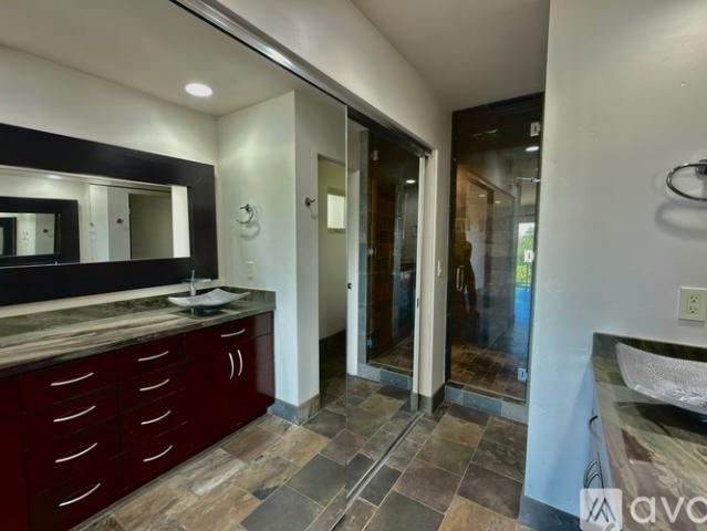 3 BR, 3 BA Apartment 7800 Sierra Dr, Granite Bay, CA 95746