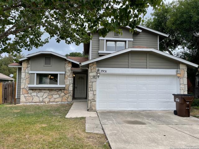 3 BR, 3 BA Apartment 7931 Pepper Trl, San Antonio, TX 78244