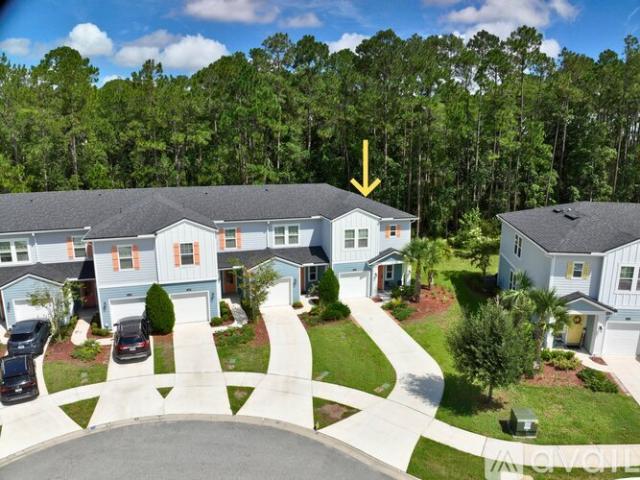 3 BR, 3 BA Apartment 7161 Jareth Drive, Jacksonville, FL 32258