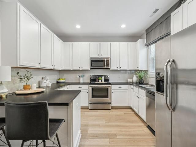3 BR, 3 BA Apartment 7205 Bona Vista Place Unit 7214, Wilmington, NC 28409