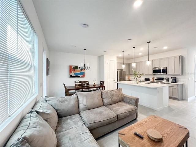3 BR, 3 BA Apartment 868 Longboat Drive, Davenport, FL 33896