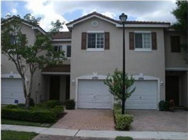 3 BR, 3 BA Apartment 8720 Cypress Walk Court, Tamarac, FL 33321