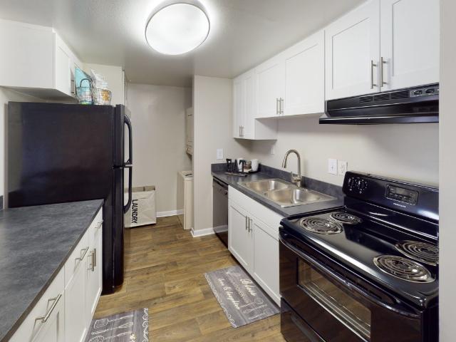 3 BR, 3 BA Apartment 8781 Orange Leaf Court Unit 8729OL, Tampa, FL 33637