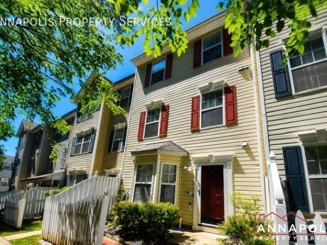 3 BR, 3 BA Apartment 8031 Brookstone Court, Severn, MD 21144
