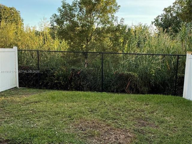 3 BR, 3 BA Apartment 818 South E 19th Street, Homestead, FL 33034