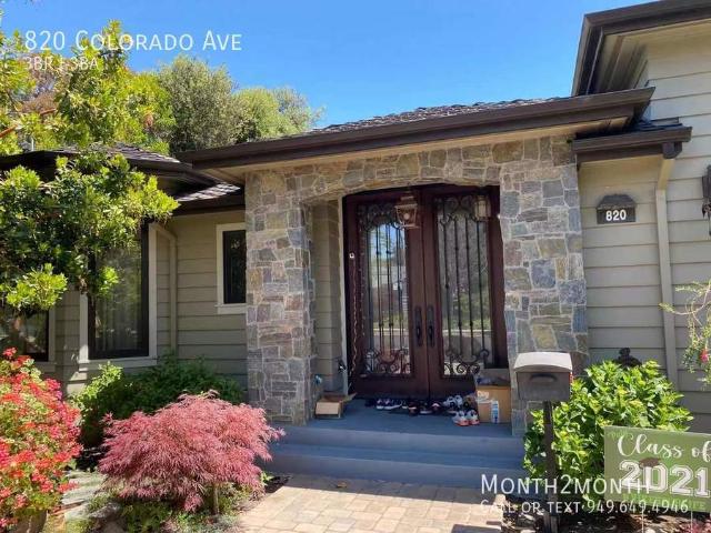 3 BR, 3 BA Apartment 820 Colorado Ave, Palo Alto, CA 94303