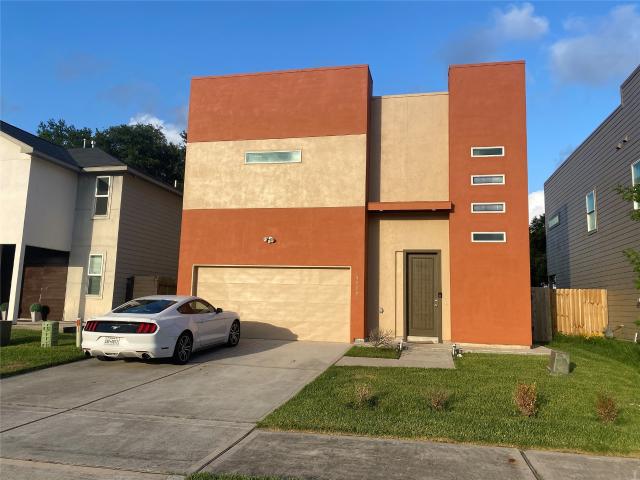 3 BR, 3 BA Apartment 9737 Fabiola Drive, Houston, TX 77075