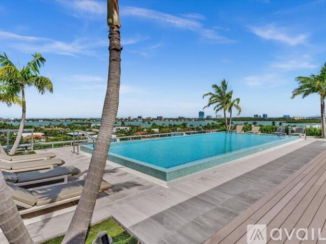 3 BR, 3 BA Apartment 9940 W Bay Harbor Dr, Unit 3B N, Bay Harbor Islands, FL 33154