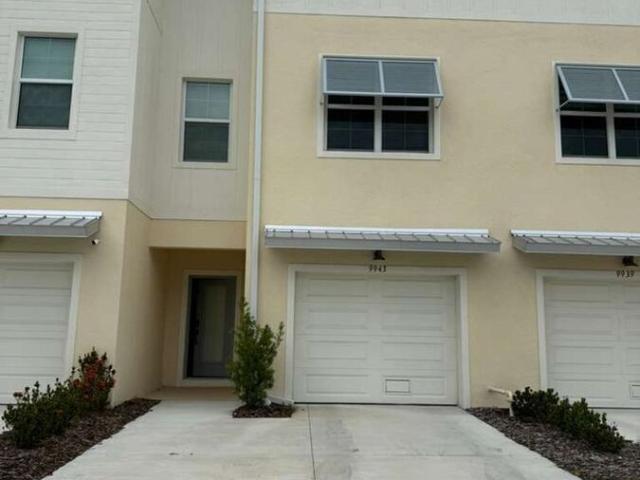 3 BR, 3 BA Apartment 9943 Rd, Seminole, FL 33777