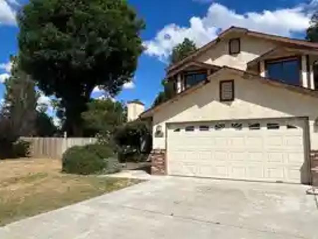3 BR, 3 BA Apartment 9001 Coulter Ct, Bakersfield, CA 93311