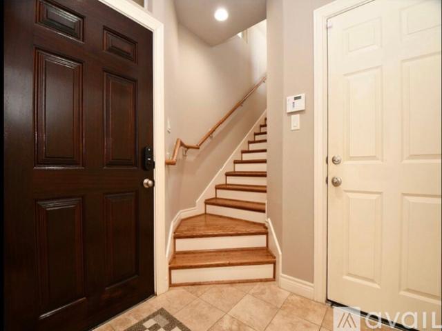 3 BR, 3 BA Apartment 9016 Bayview Cove Dr, Houston, TX 77054