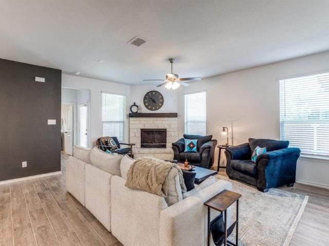 3 BR, 3 BA in Aubrey Creek Estates